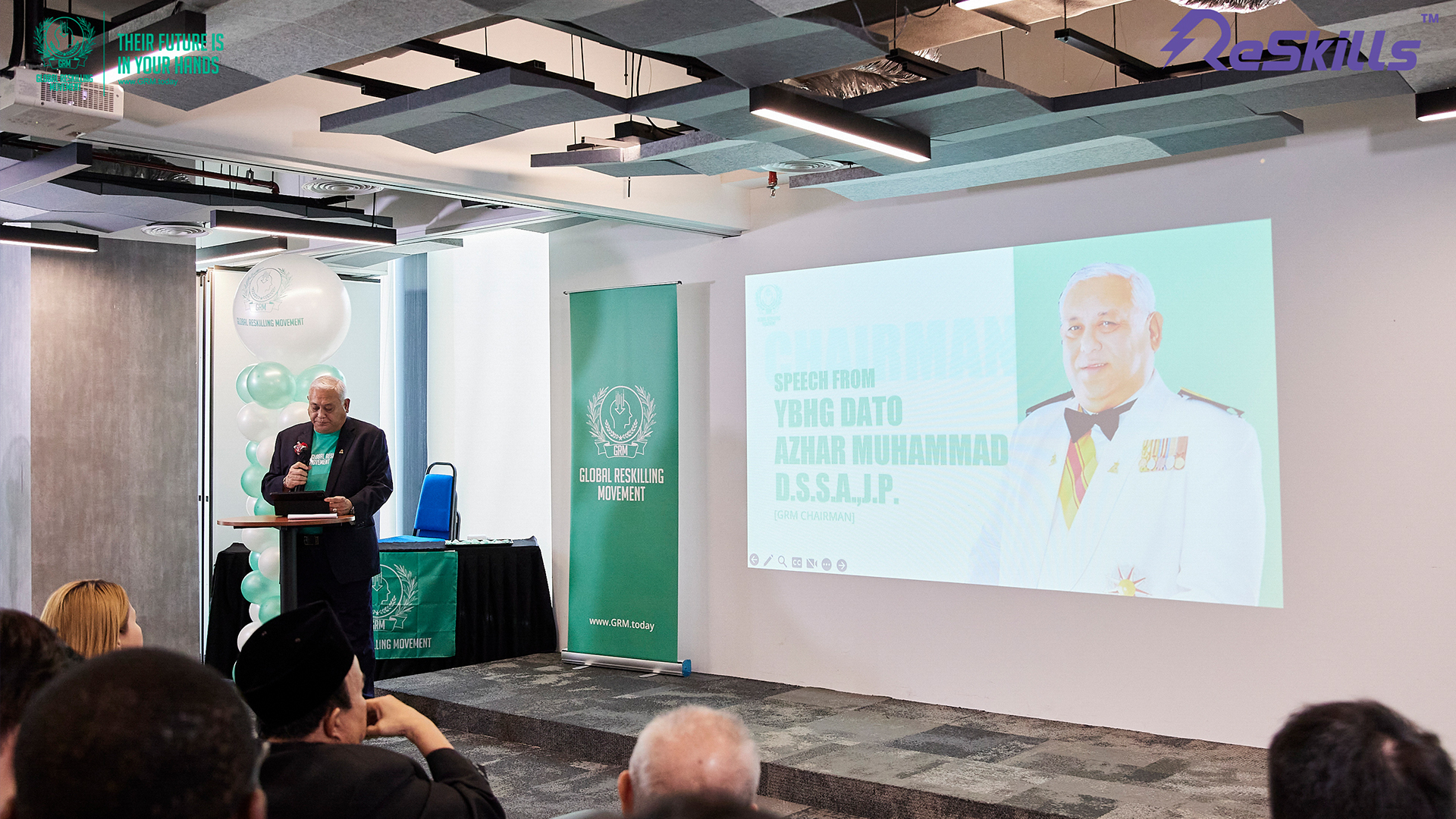 The Global Reskilling Movement: Creating A Better World Where Everyone ...